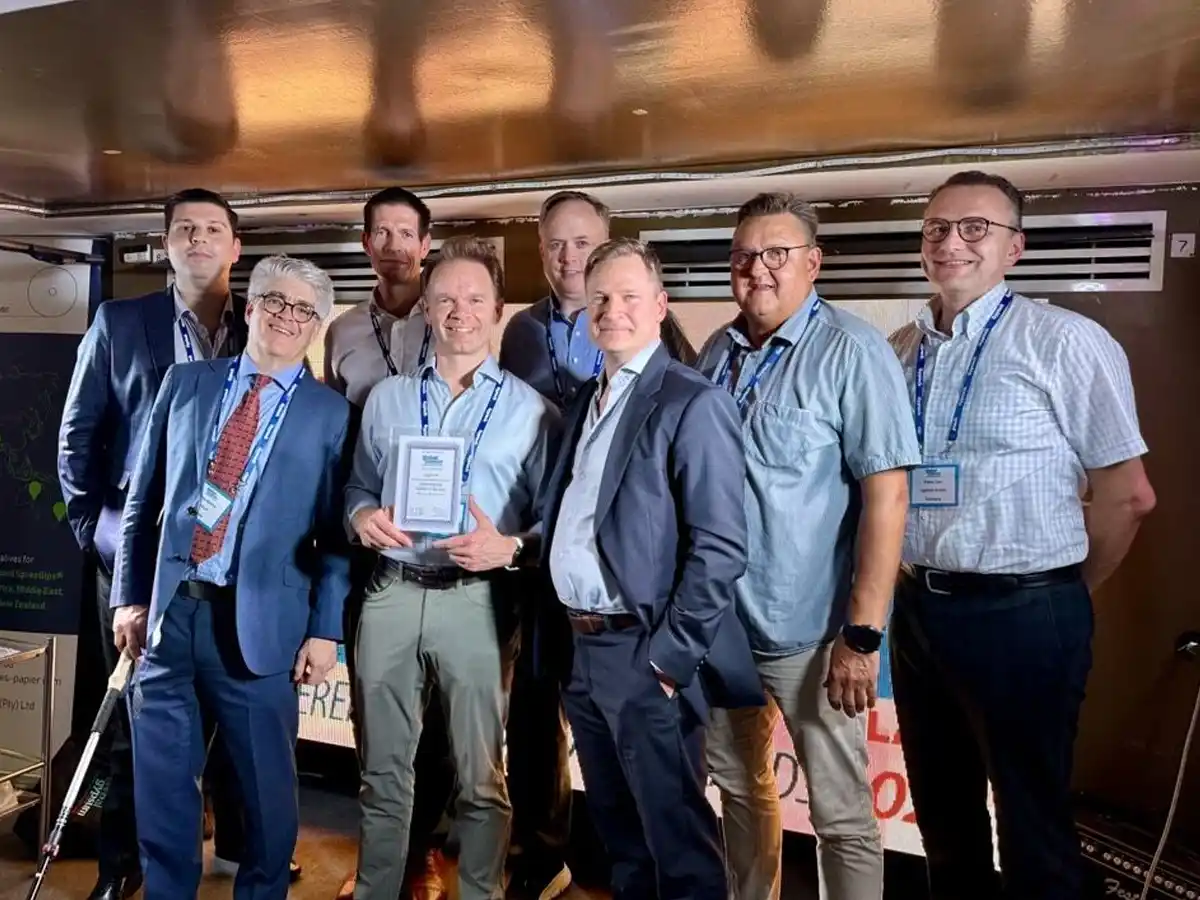 Gyptech staff collecting an award in Thailand